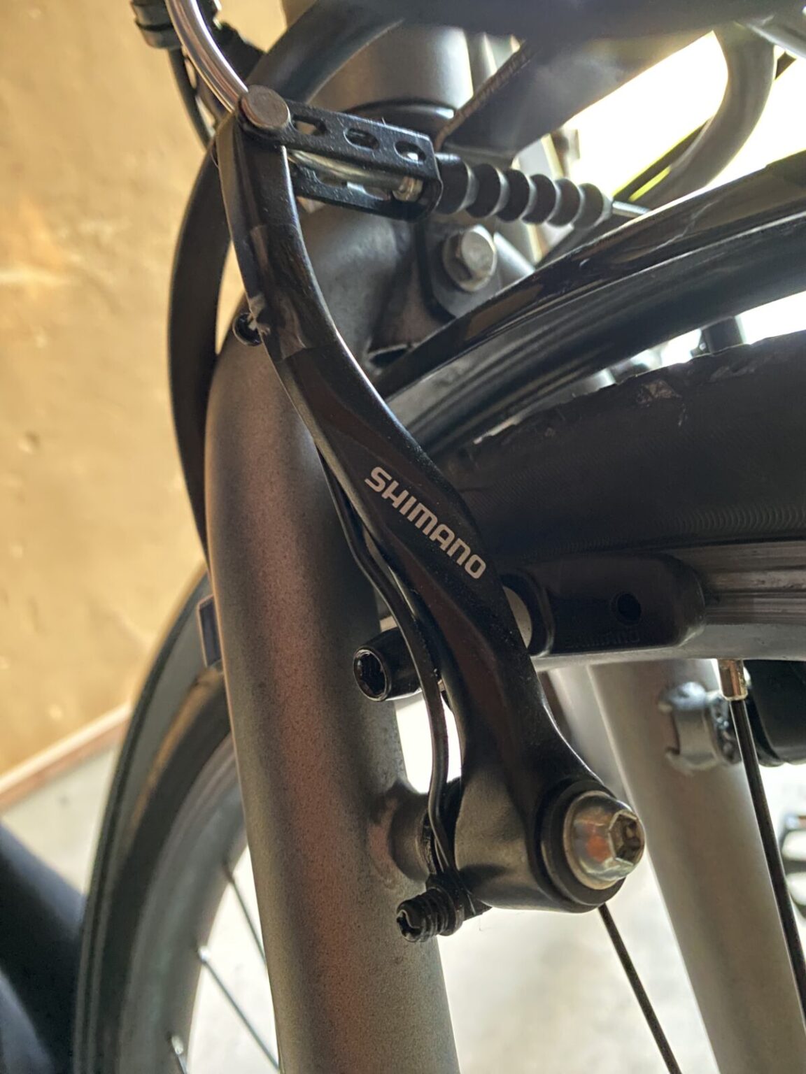 Tb1eのブレーキが効かない？〜Vブレーキとワイヤーの交換〜 - のまどぼ